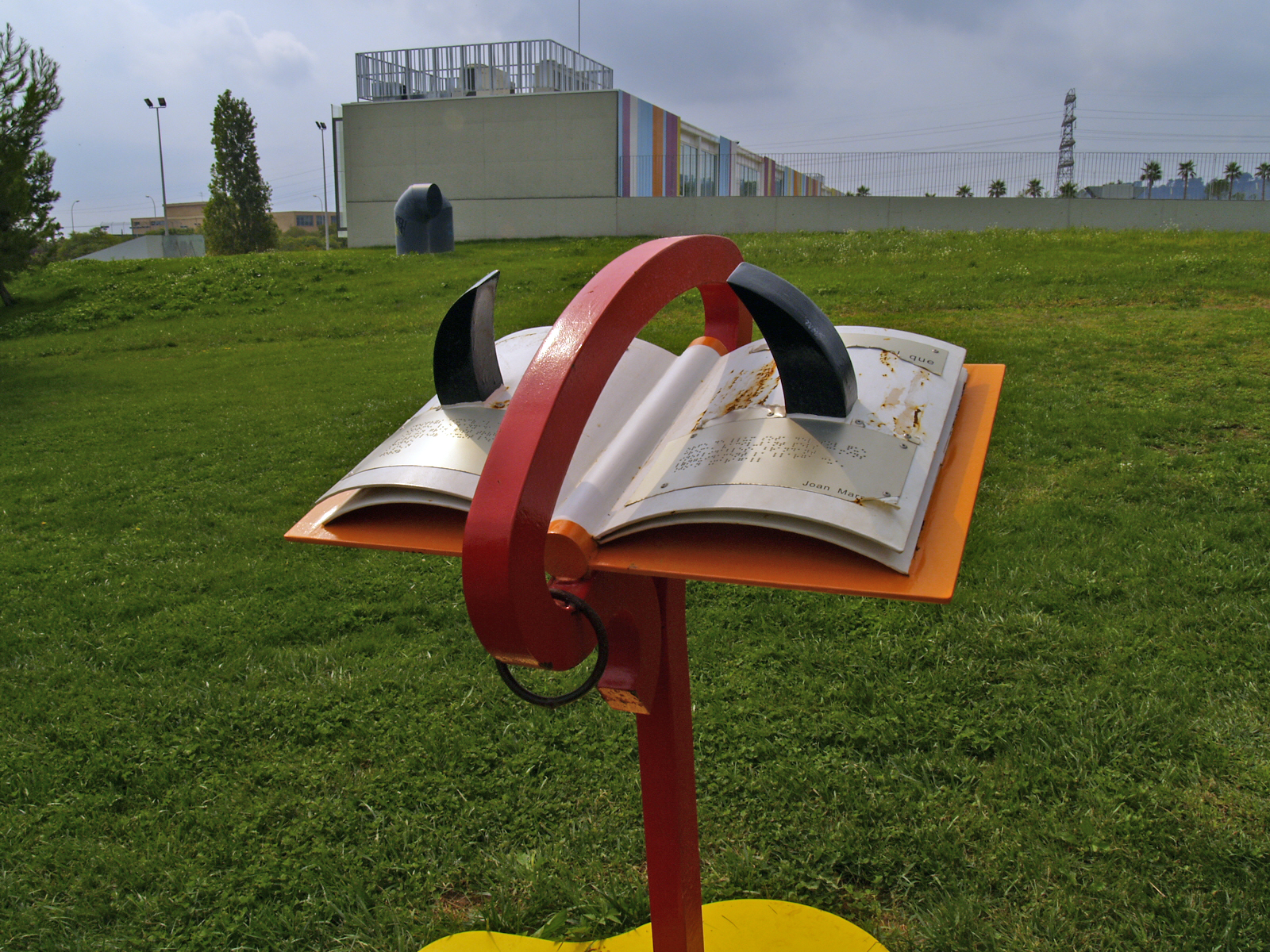 How to Make Your Writing Memorable - Rock Your Writing